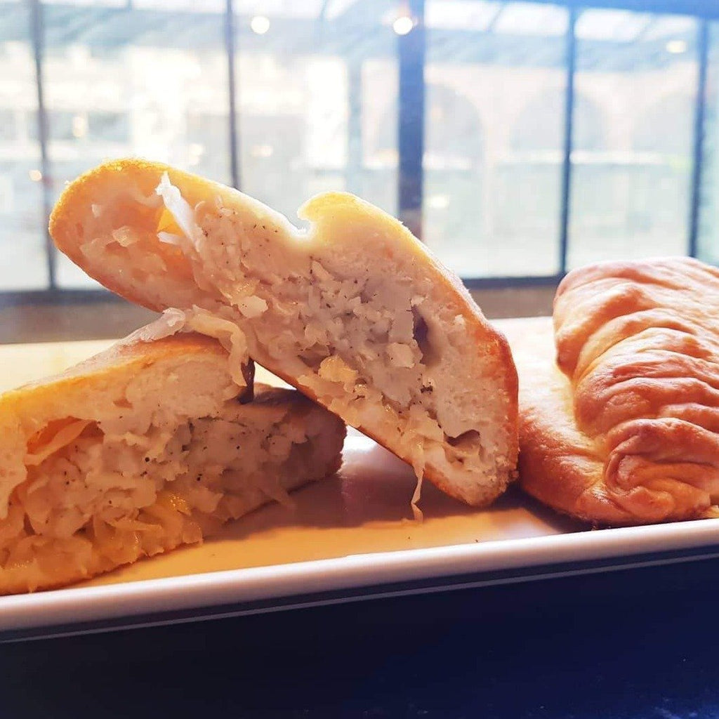 1 Full size vegan piroshkies (feeds 1) – Pinoyshki