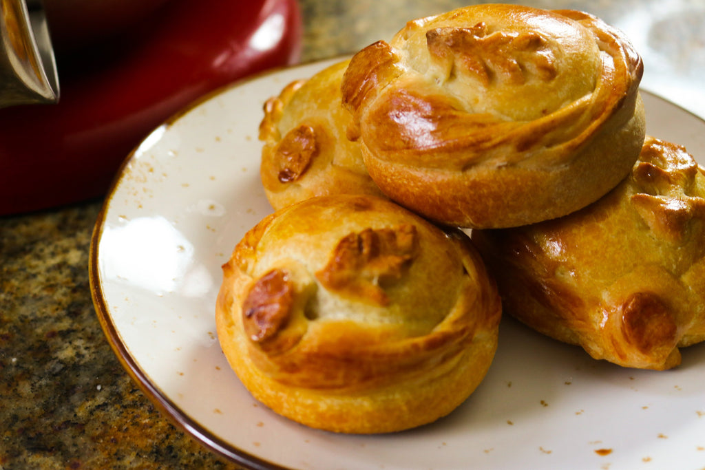 Bite-sized Piroshkies Meat/Veg (feeds 3-6 people) – Pinoyshki